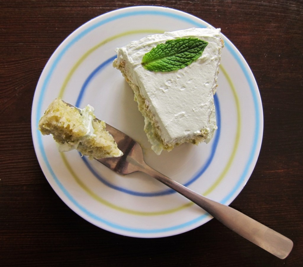 Sweet Pea Spring Cake | butter, sugar, flowers