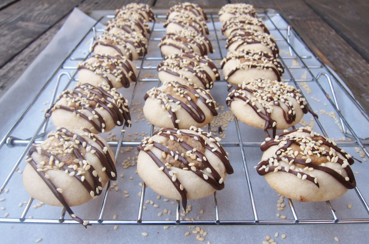 Sesame Halvah Cookies | butter, sugar, flowers